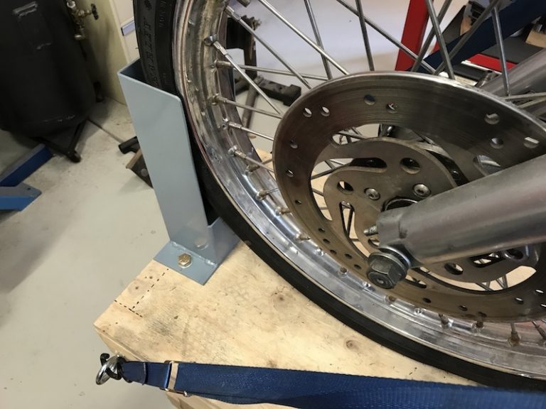 A simple timber motorcycle build platform (free plans)